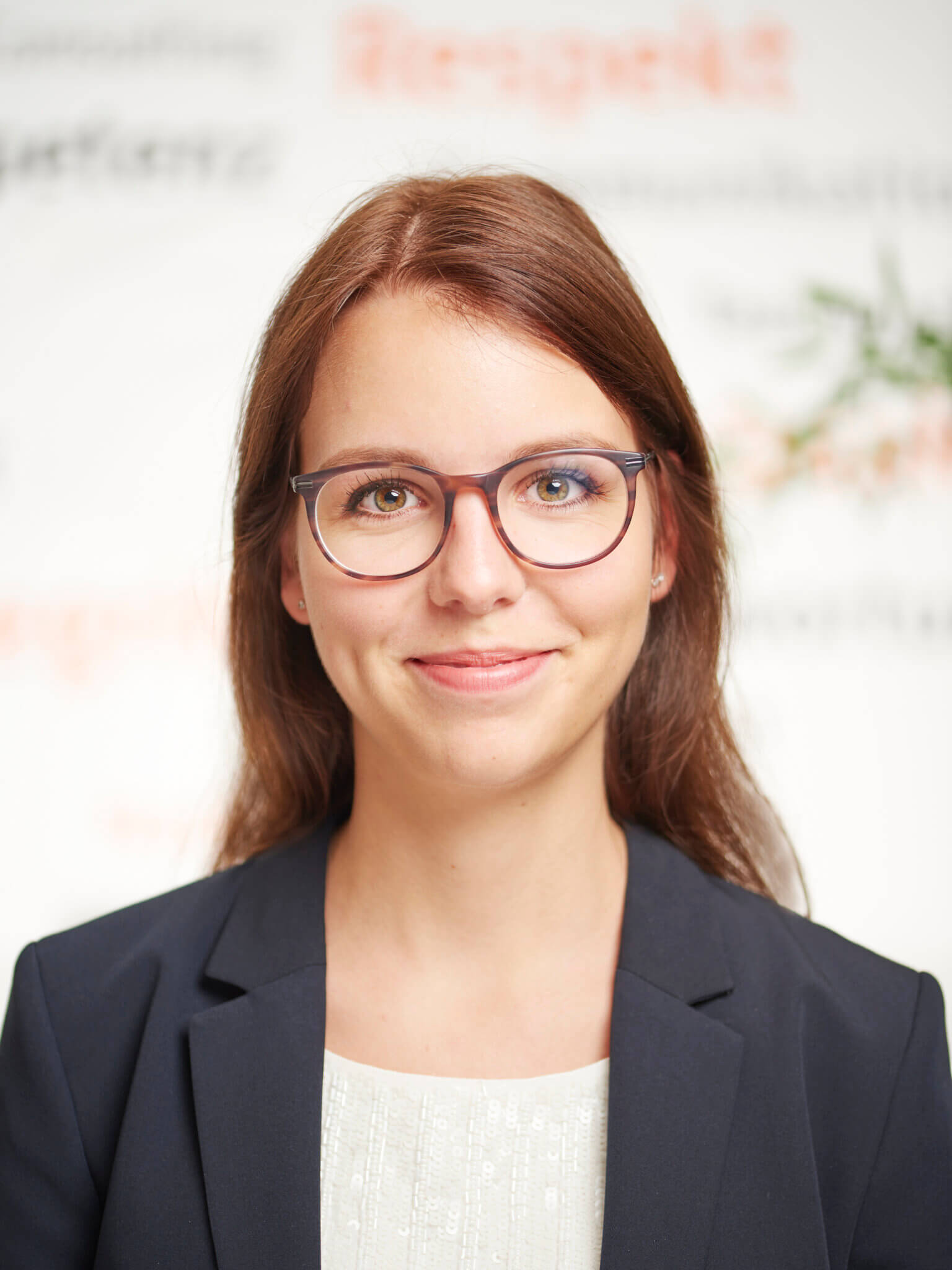 Pauline wird mit 1200€ gefördert - IT-Talents.de